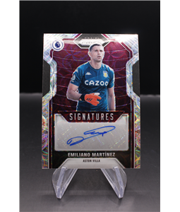 Emiliano Martinez - Card Center